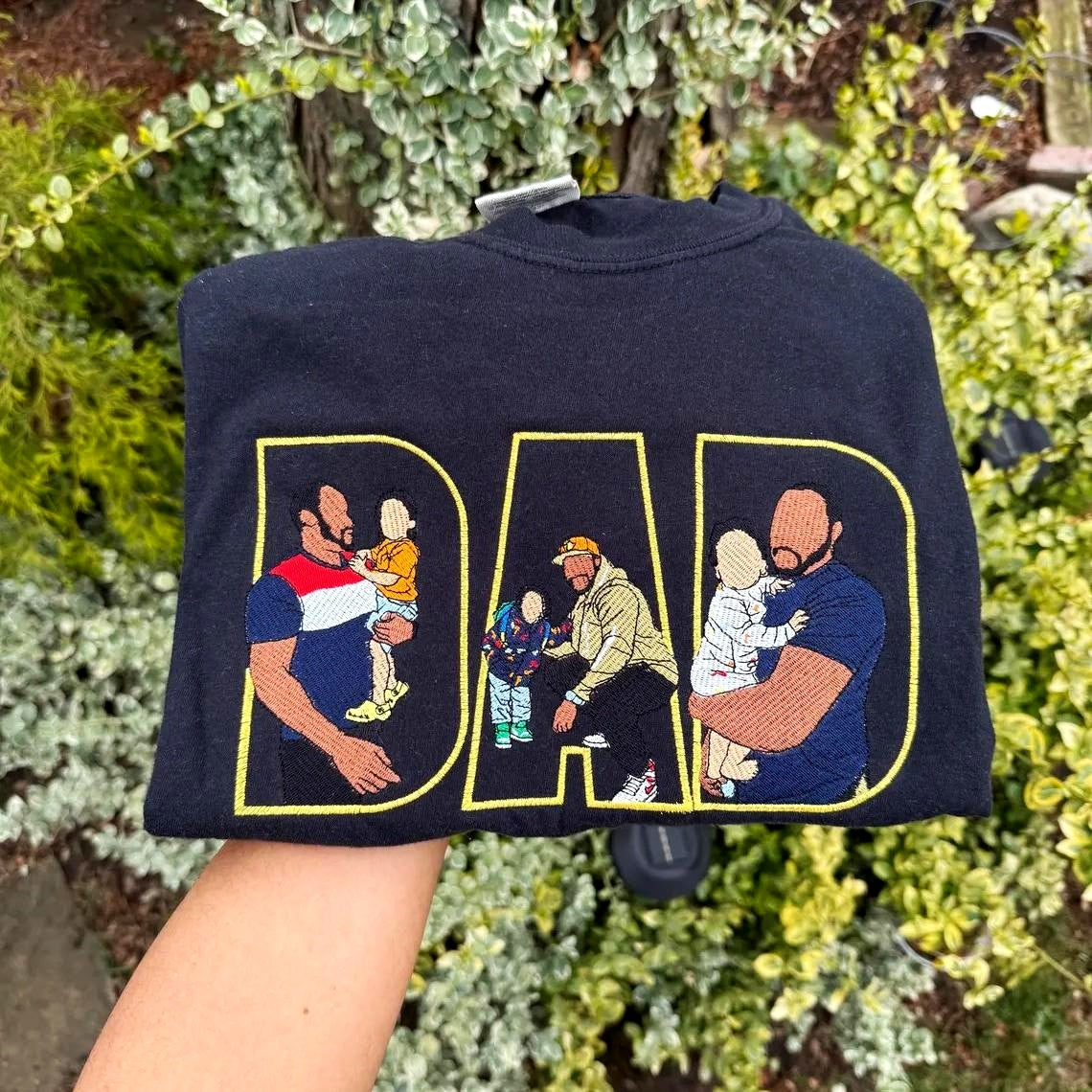 Custom Photo Portrait Embroidery Sweatshirt/T-shirt, Gift For Dad/Mom ...